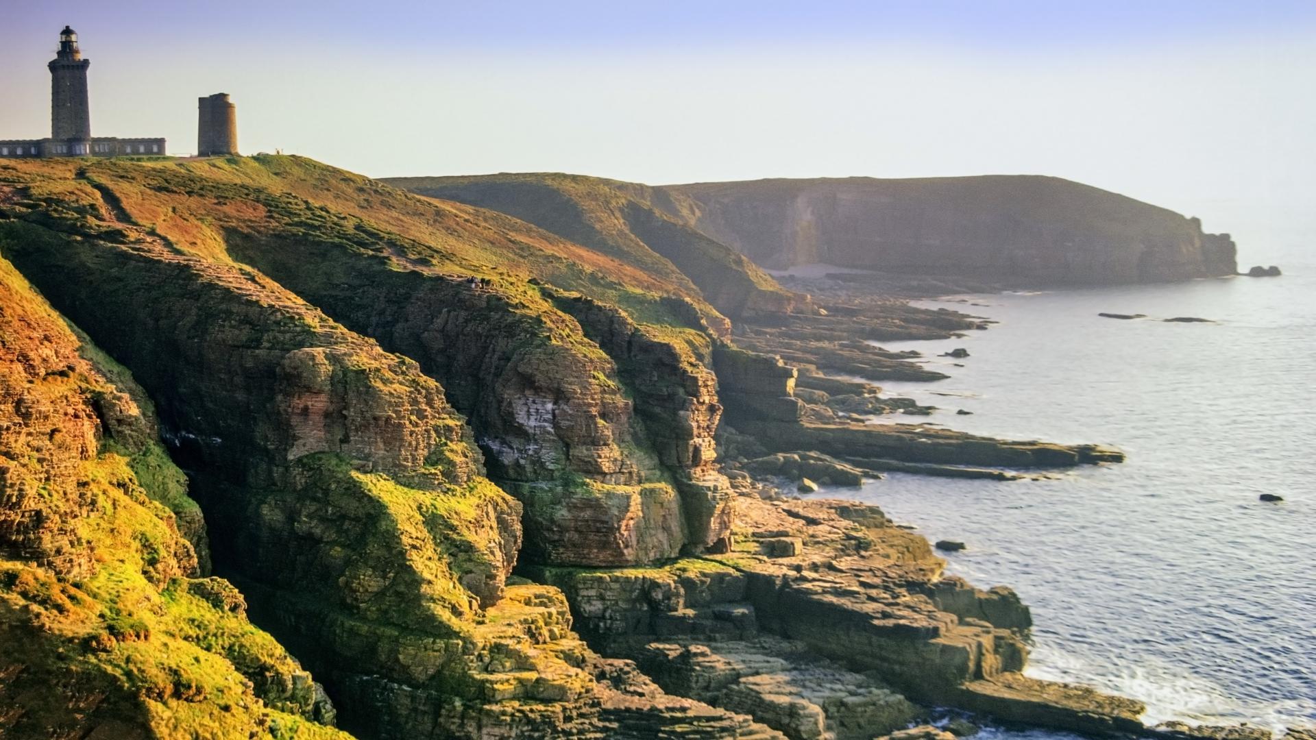 Camping in Brittany is the promise of an exceptional family experience ...